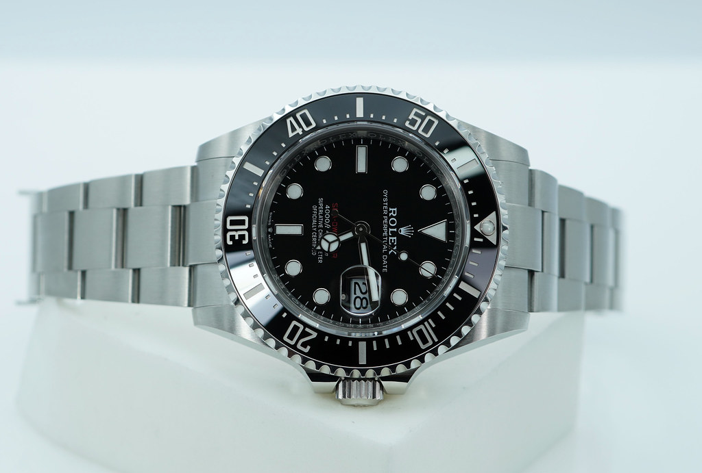 Rolex 126600 SEA-DWELLER 43 CYCLOPS RED TEXT 2024 WARRANTY FULL SET ...