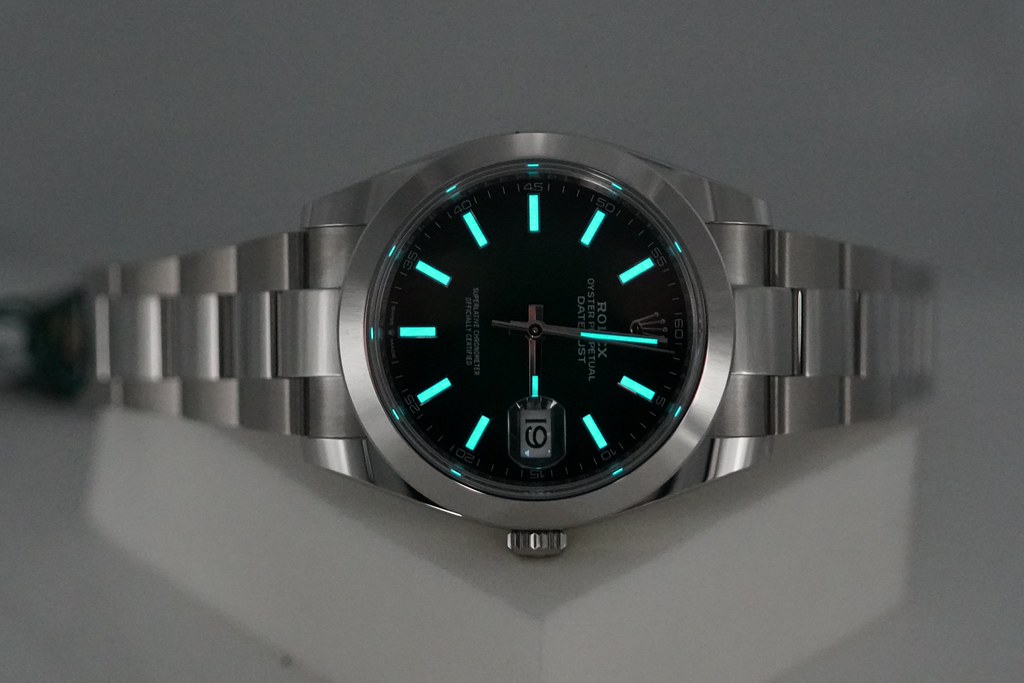 BRAND NEW Rolex 126300 DATEJUST 41 GREEN OMBRE DIAL OYSTER BAND 2026 ...