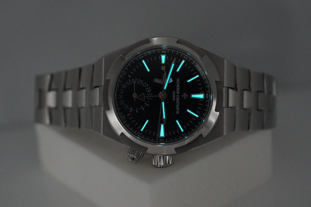 Vacheron CONSTANTIN OVERSEAS DUAL TIME 7920V BLACK DIAL NEW MODEL 2024 ...